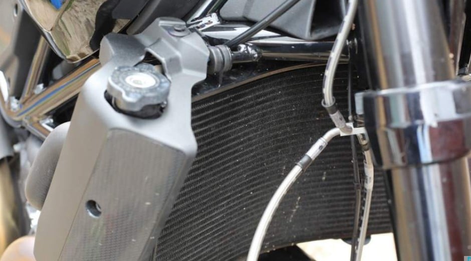 Motorcycle Overheating in Traffic: Stay Cool with These Tips